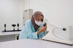 Laboratorium Optik – Program Studi Fisika